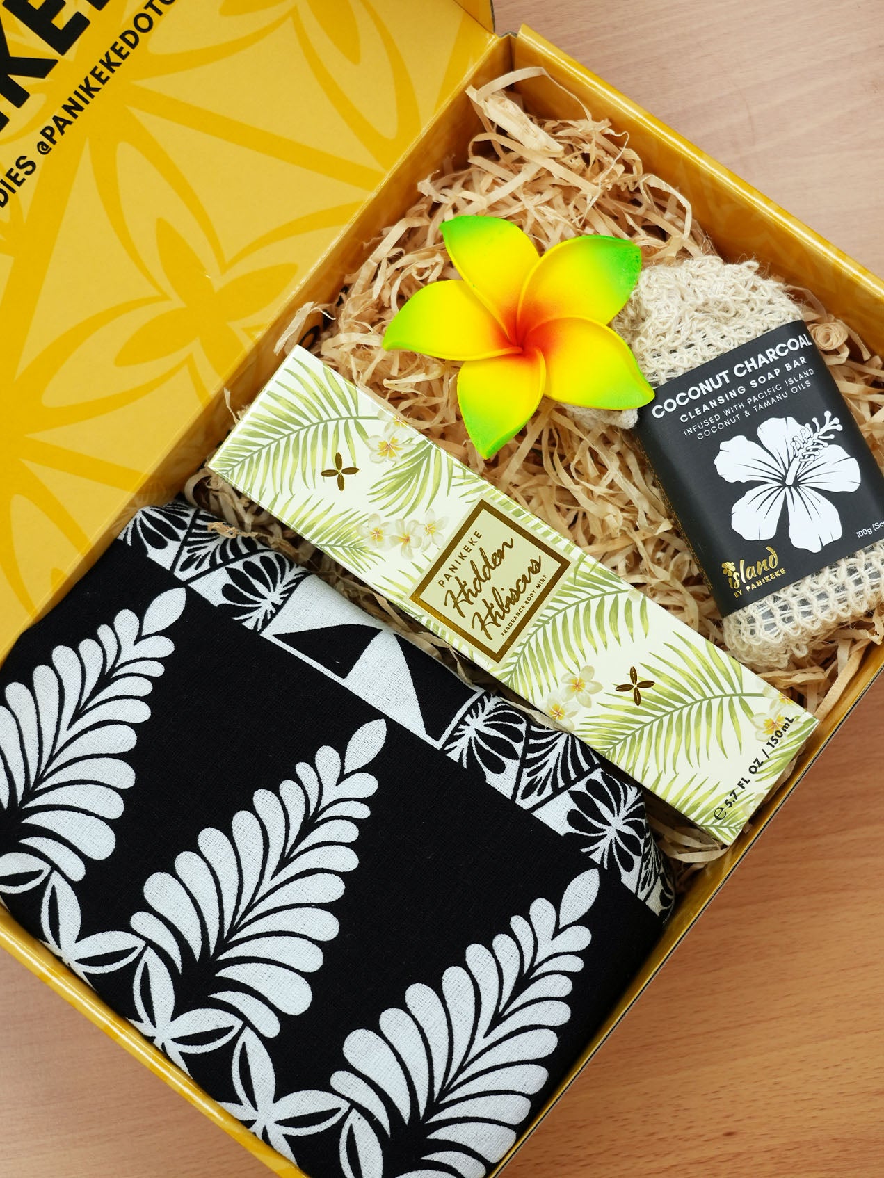 PANIKEKE GIFT BOX LUA – Panikeke